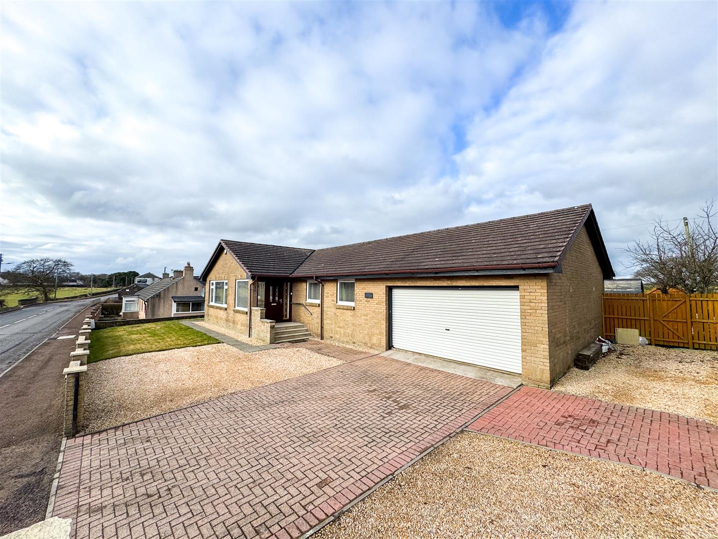 Wildman Road, Law, Carluke - Residence Estate Agents